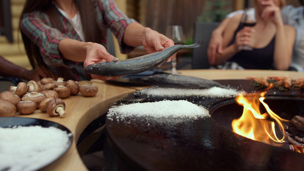 9 Surprisingly Good Uses For Salt - Indulging Health