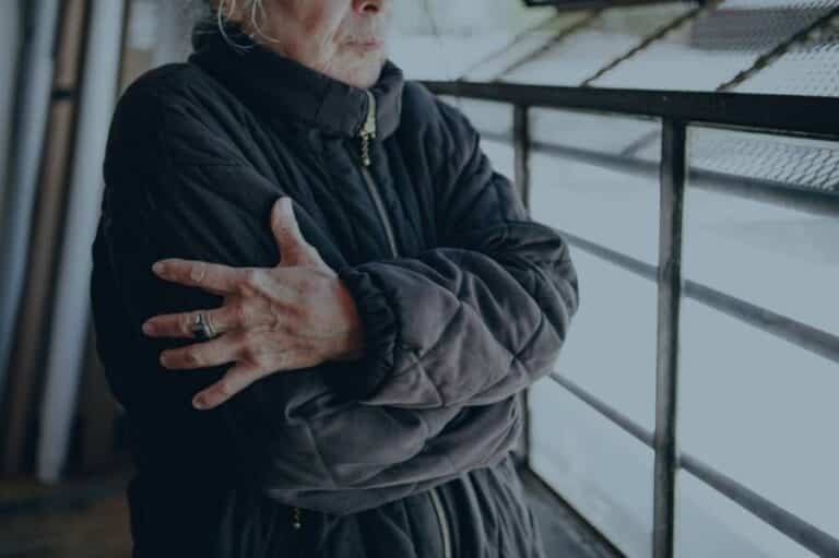 Cold Intolerance: 7 Reasons You’re ALWAYS Chilly - Indulging Health